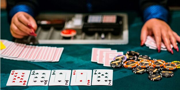 Poker For Beginners [Detailed Guided Introduction] | GipsyTeam.Com